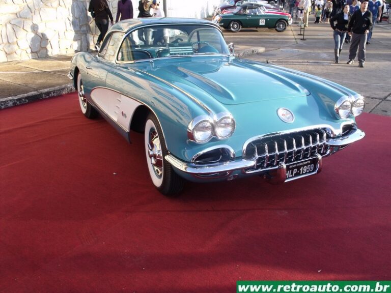 Chevrolet Corvette primeira geração C1- O início da saga do primeiro ...
