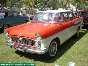 Simca Chambord: O primeiro automóvel brasileiro com motor V8 ...